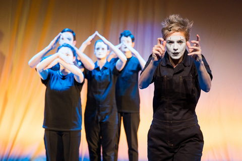 Take Shape - TheaterScene.net