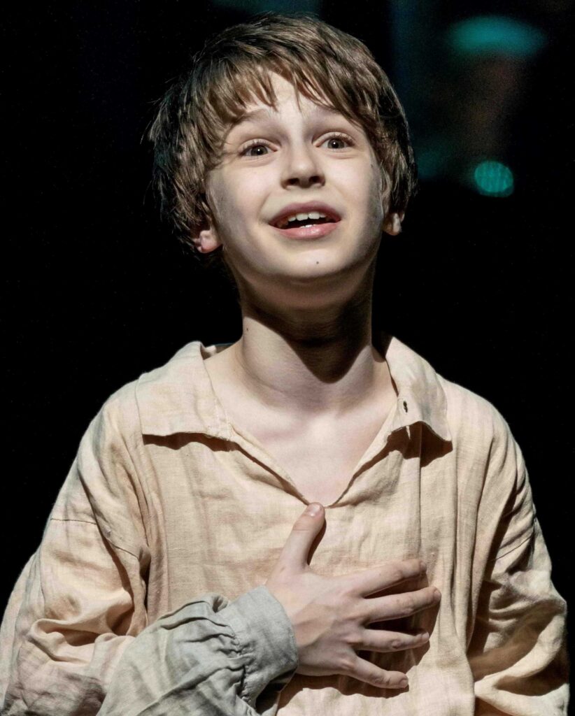 On the Town with Chip Deffaa: Reflections on “Oliver!”, Revival and ...