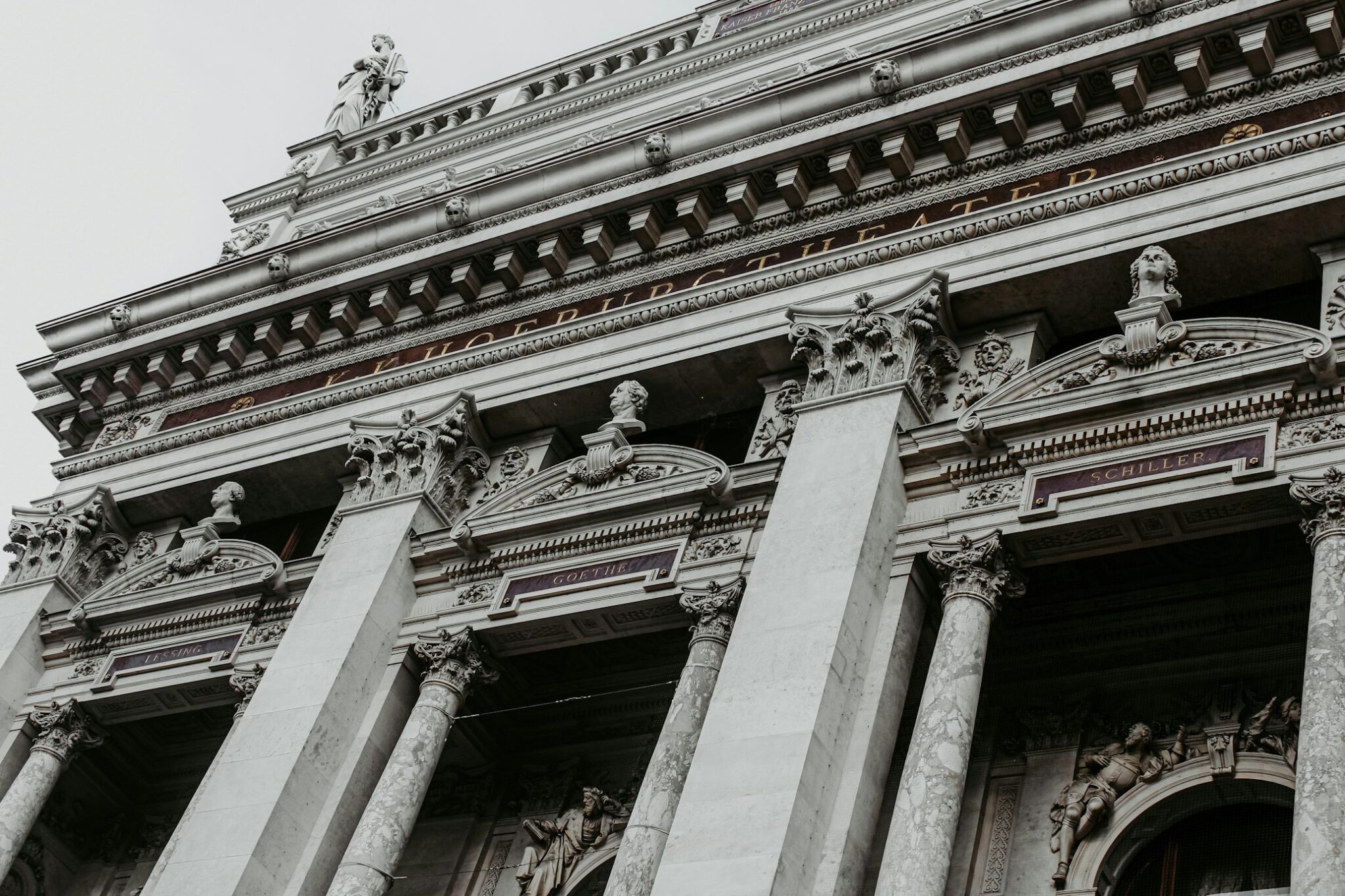 Most Famous Theater Places in The World - TheaterScene.net